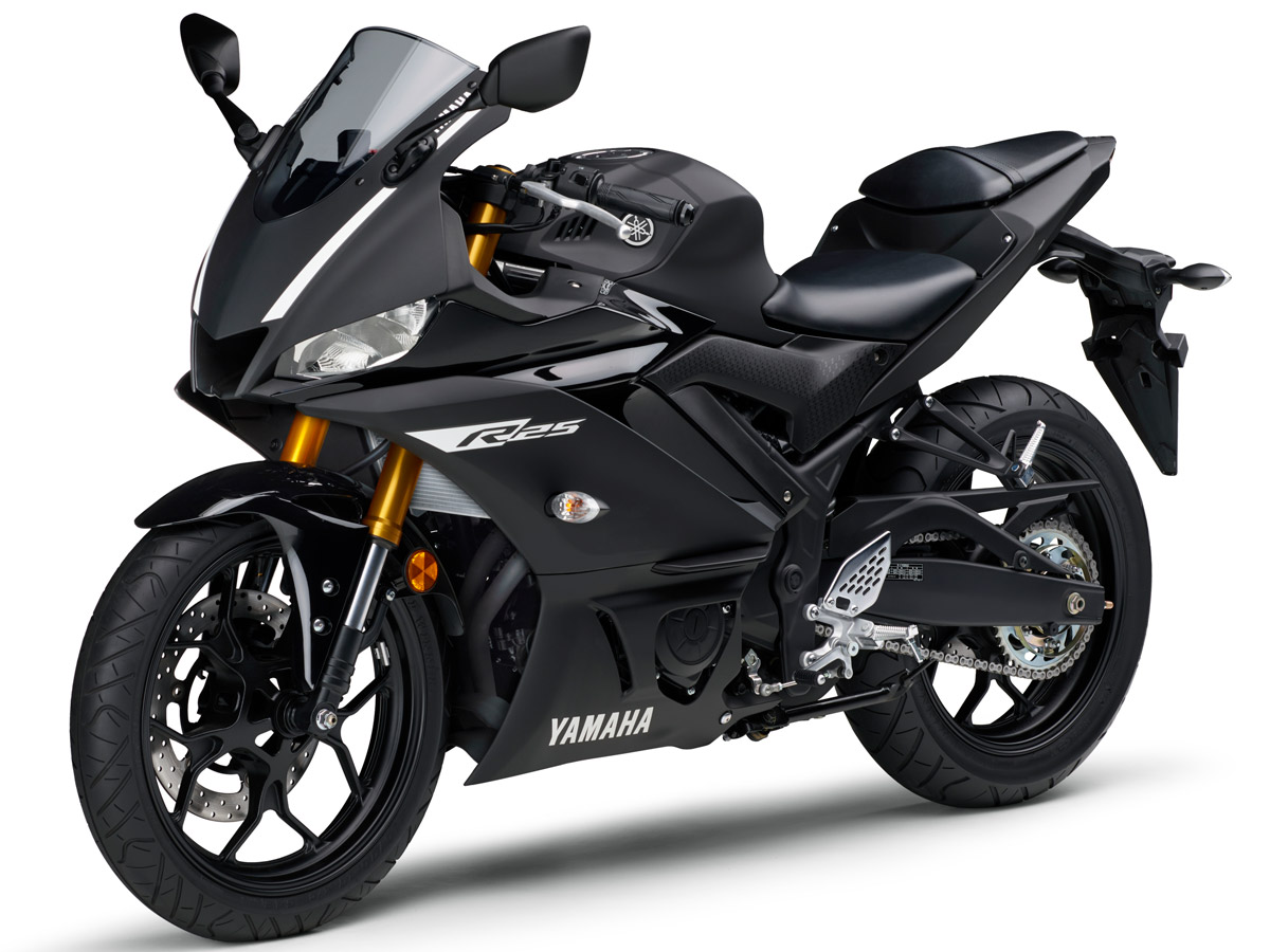 Pilihan Warna Baru Yamaha R25 Merah Dan Hitam Doff Dirilis Akhir Maret Pilihan Warna Baru Yamaha R25 Merah Dan Hitam Doff Dirilis Akhir Maret